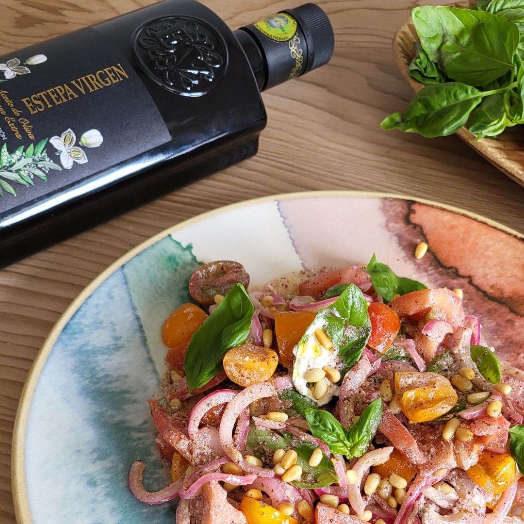Ensalada de Tomates, Cebolla y Zumaque con AOVE Oleoestepa
